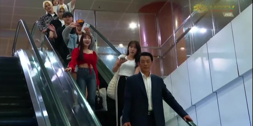 Cultural Exchange: Second batch of K-pop artists arrive Myanmar | Myanmar International TV